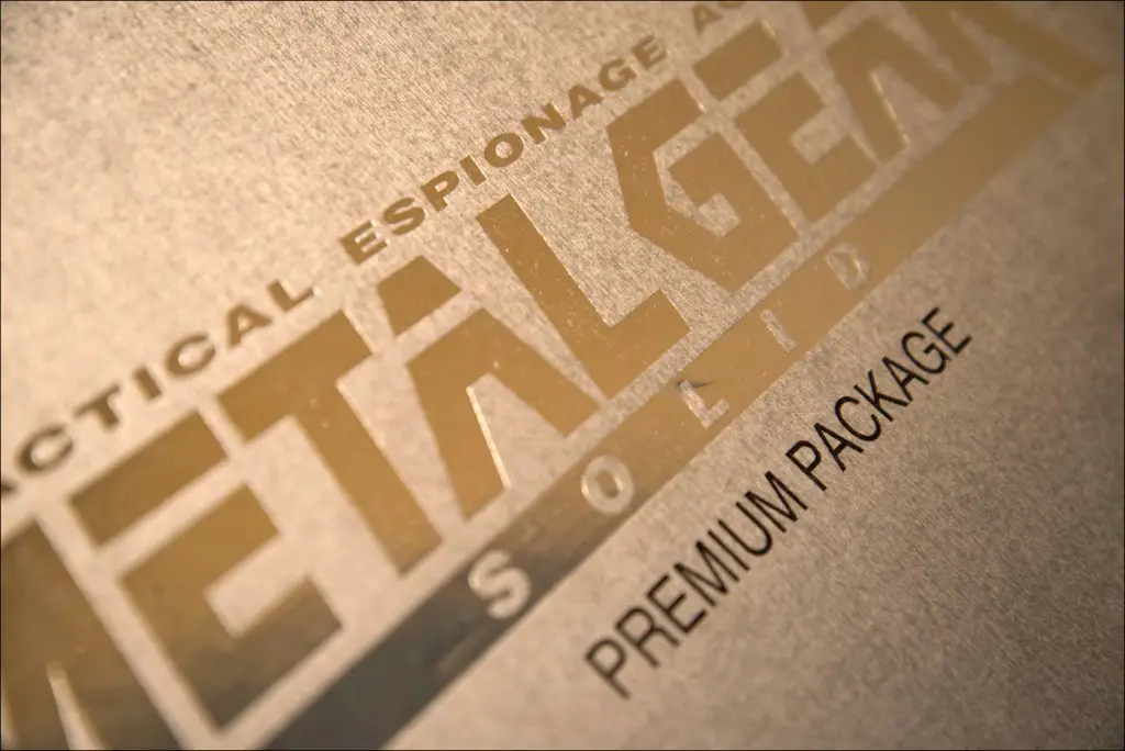Close Up: Metal Gear Solid Premium Package - Metal Gear Informer