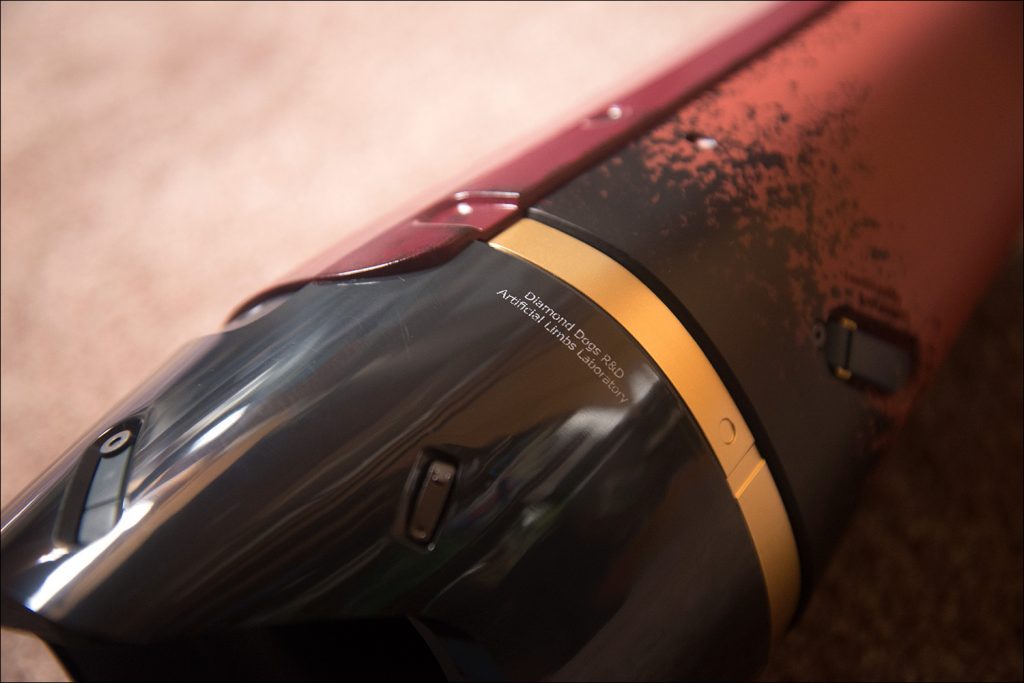 Close Up: Metal Gear Solid V: The Phantom Pain Full-Scale Bionic Arm